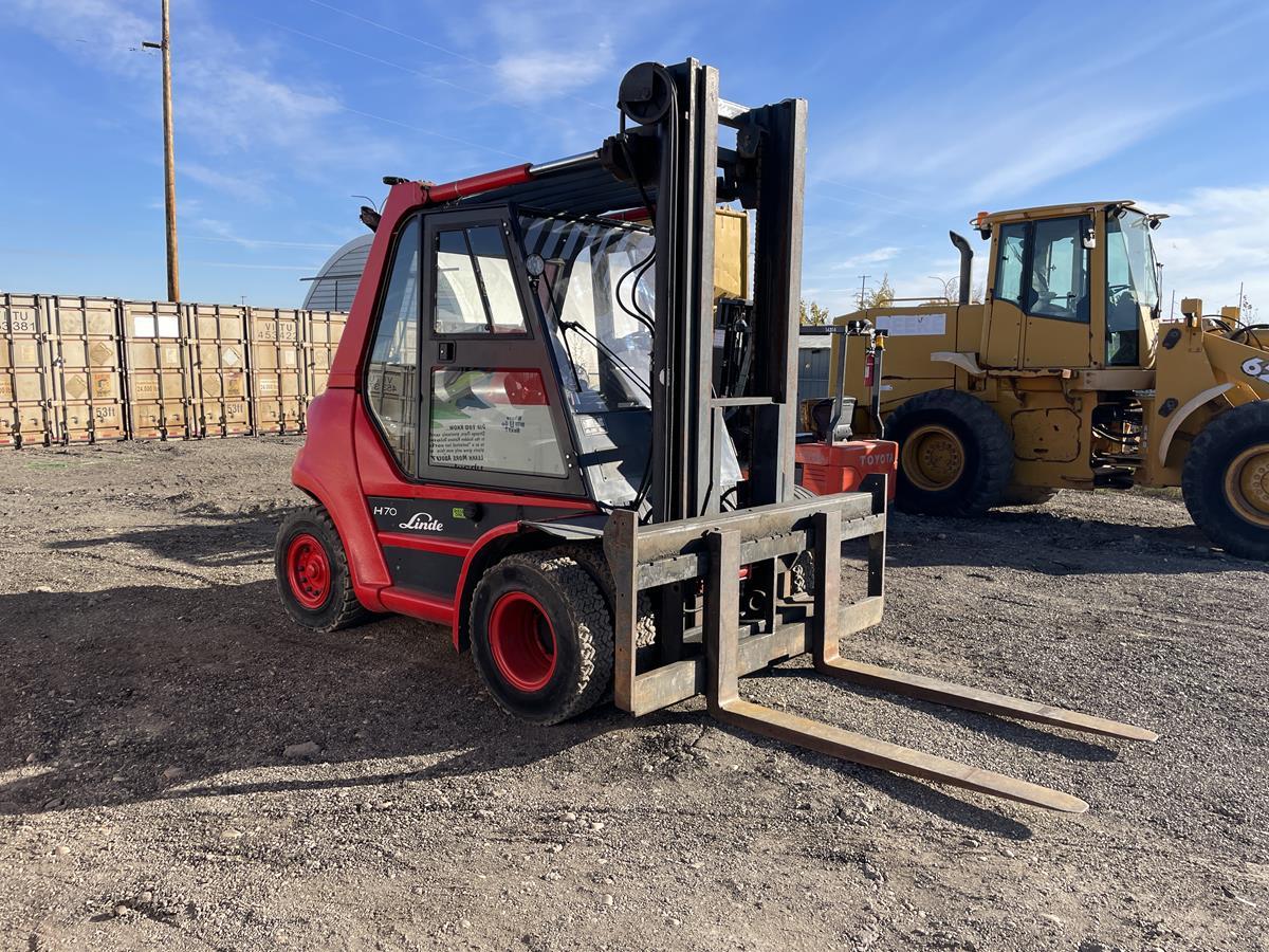 Linde H70 Forklift